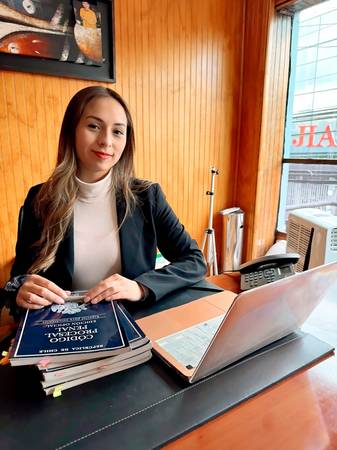 Abogada Daniela Illanes Osses, Derecho