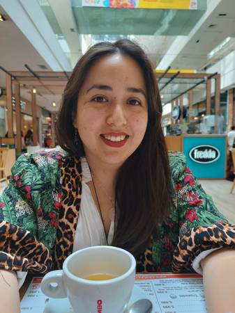 Sarah Guzmán E., Psicología